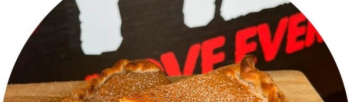 Biscoff Calzone - I Love Pizza